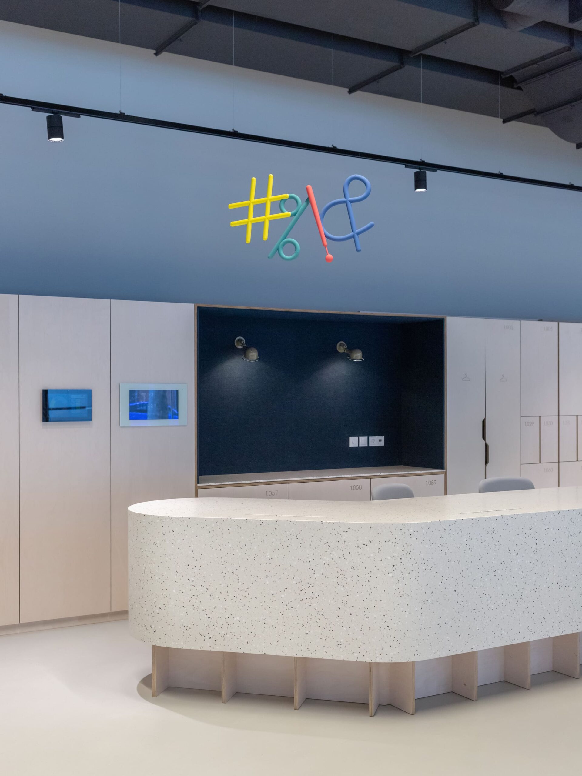 Workplace & Office Branding Trends (2026 Update) • Sentiform